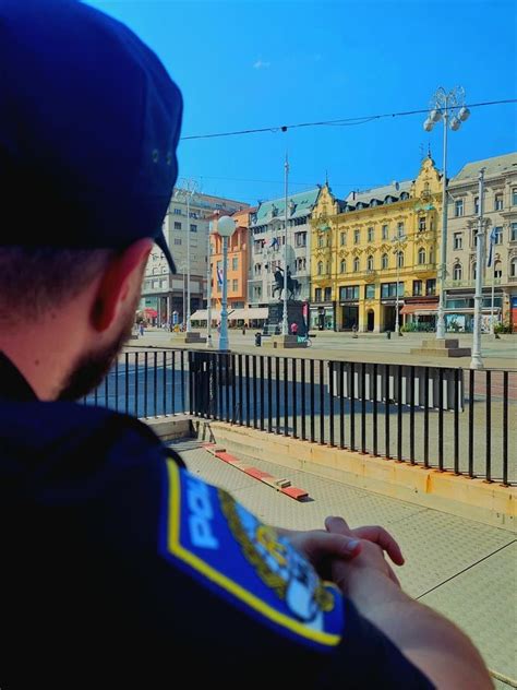 Na dvije lokacije u razmaku od pola sata skupina nasilnih izgrednika napala dvojicu muškaraca