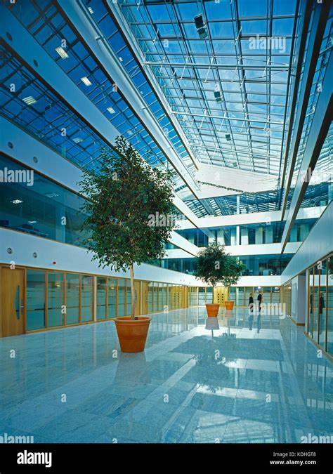 Atrium Plants Hi Res Stock Photography And Images Alamy