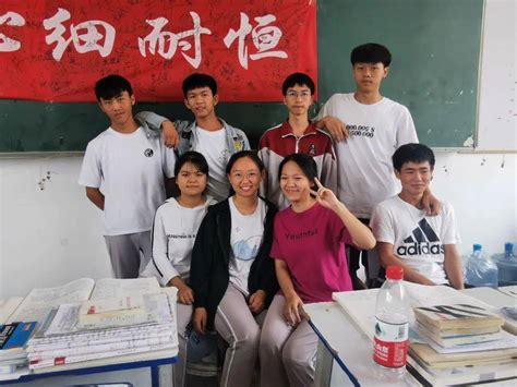 年少何惧！文山学子高考加油~高三