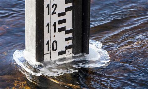 Уровень воды: в реках, водохранилищах, озерах