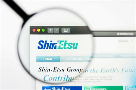 【日経平均採用銘柄】信越化学、中国住宅市況の悪化を受けて減収減益。 2024年3月期第2四半期決算 電子材料は市況悪化のなか善戦。市場拡大の波