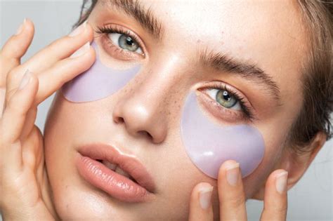 3 лайфхаки щоб позбутися набряків під очима Читайте на Ukr Net