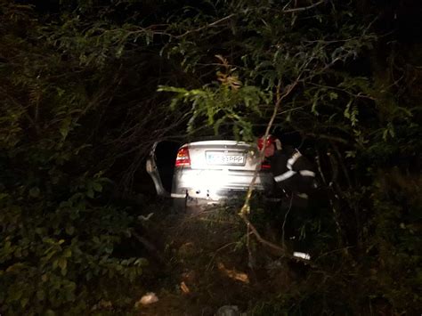 Accident rutier grav în Constanța Autoturism intrat în copac victimele băute Ordinea RO