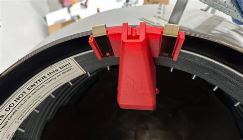 Wireless Feed Bin Sensors For Swine And Poultry Barntools