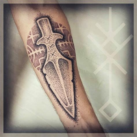 15 Tattoo Viking Symbols That Will Blow Your Mind