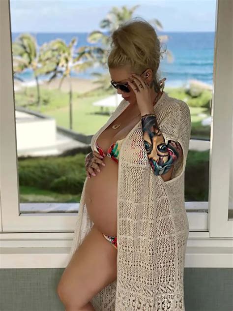 Jenna Jameson La Estrella Del Cine Para Adultos Está Físicamente