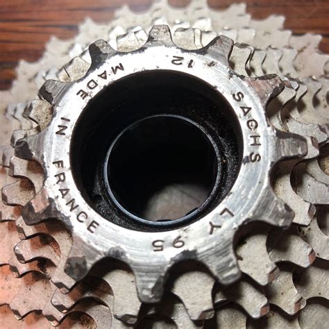 Sachs 8 Speed Freewheel 12 32 Tooth Made In France — The Gear Wizard