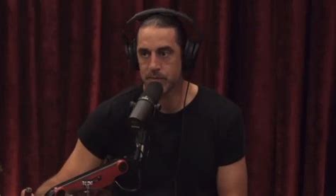 Aaron Rodgers Calls Nfls Treatment Policy “a Backwards” Reveals He