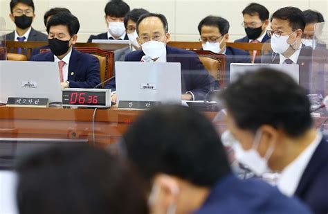 추경호 정부 감세안 영국과 달라시장의 평가 받았다 아주경제
