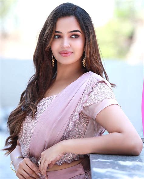 Actress Poojitha Ponnada Stunning Looks In Latest Photoshoot Images In