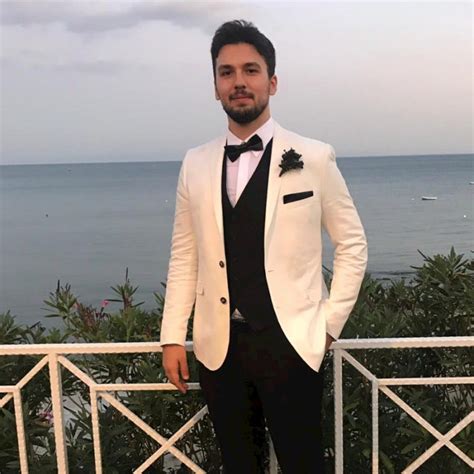 Barış Can Tanrıverdi Medium