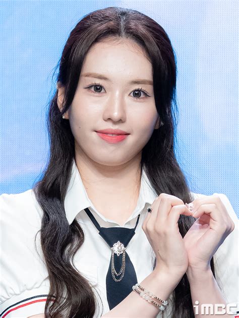 포토 아일리원 하나 우아한 메인댄서