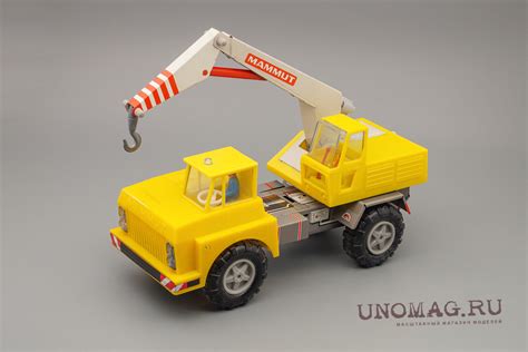 Игрушка Автокран