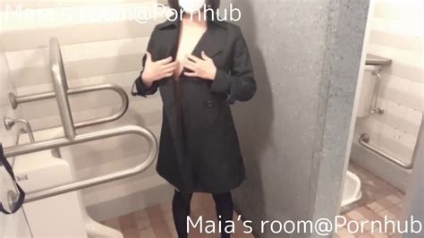 I Jerked Naked In The Mens Toilet For The First Time