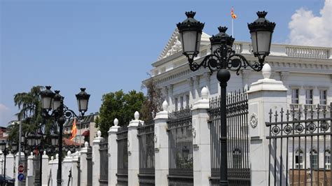 Владини мерки во сила за наредните три дена поради топлотниот бран