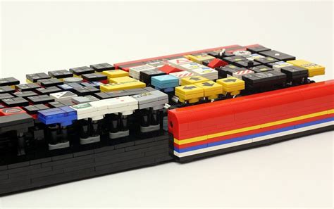 Fully Functional Computer Keyboard Is Made Out Of Lego Lego Computer