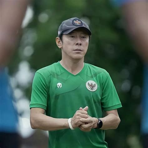 √ Biodata Shin Tae Yong Agama Keluarga Pacar Fakta Dan Karir