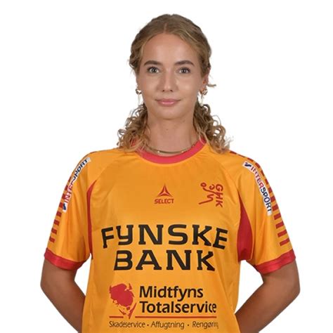 Caroline Jacobsen Handball Base