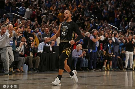 库里末节加时狂砍22分 勇士险胜雄鹿止3连败nba新浪竞技风暴新浪网