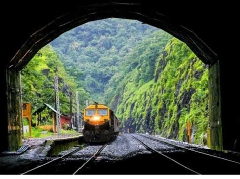 गणेशोत्सवासाठी कोकणवासियांना रेल्वेकडून स्पेशल १५६ गाड्यांची भेट