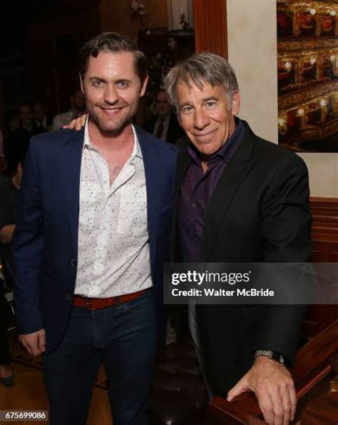 Michael Mccorry Rose Photos And Premium High Res Pictures Getty Images