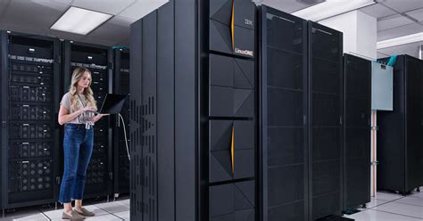 Linuxone Emperor 4 Lo Nuevo De Ibm En Servidores Para Reducir El