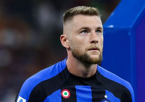 Linter Officialise Le Départ De Skriniar Le Psg Lattend