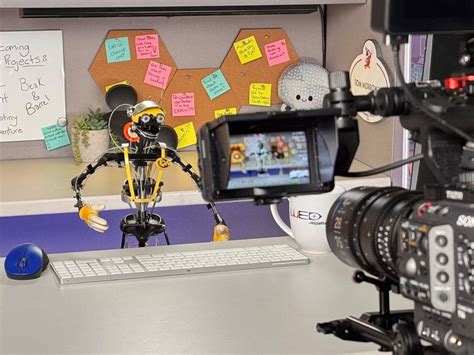 Tom Morrow 2 0 Presents Imagineer That