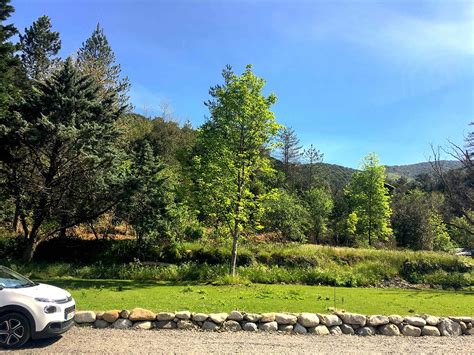 Emplacements Camping la Corconne les pieds dans la rivière