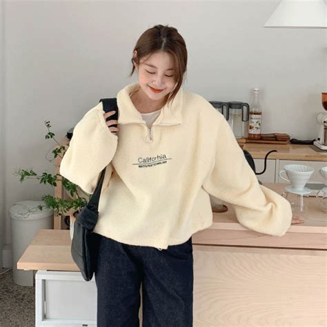 뽀글이 레터링 반집업 맨투맨 4컬러 더폰드