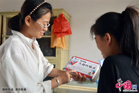 【中国故事】80后乡村女兽医图片中国中国网