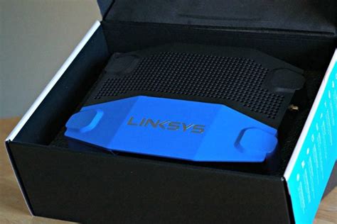 Linksys WRT ACM Brings Back Original Design DD WRT Review
