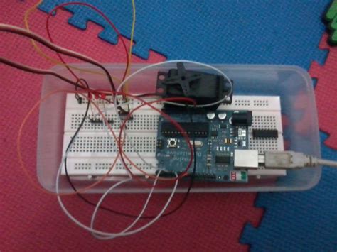 Menyalakan Dan Mematikan Led Lampu Menggunakan Android Dan Arduino Via Internet Laurensius D S