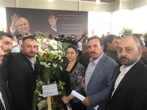 وفد من ممثلية Pyd في باشور يزور ضريح مام جلال Pyd