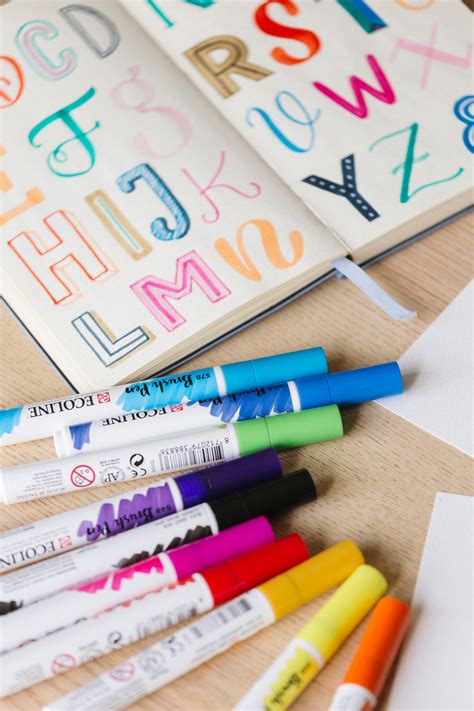 Ecoline brush pens | Official website | Royal Talens