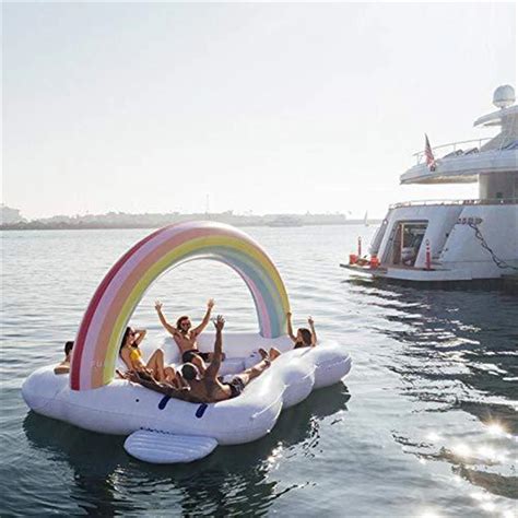 Pride Floats In Paradise