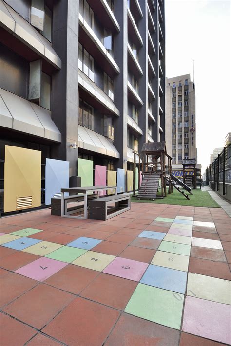 Visit Laras Place In Johannesburg City Property