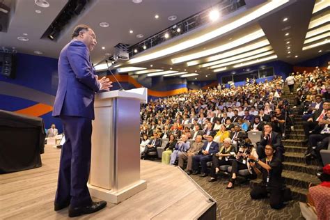 Tahniah Diucapkan Kepada Prof Tan Sri Dato Seri Dr Noor Azlan