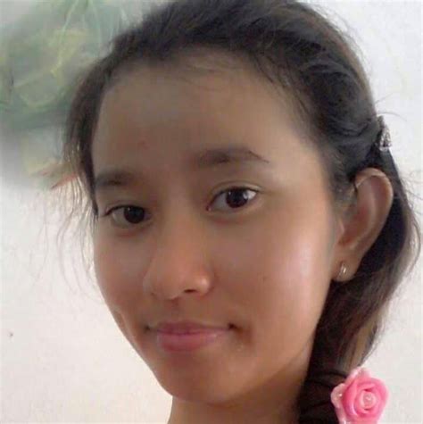 អាយ៉ា សម្រស់ធម្មជាតិ សំរោង