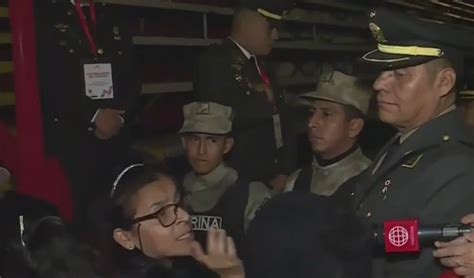 Desfile Militar Así Fue La Participación De La Marina De Guerra