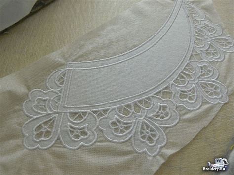 Image result for Накидка ,ришелье | Вышивальные машины, Воротник, Воротники