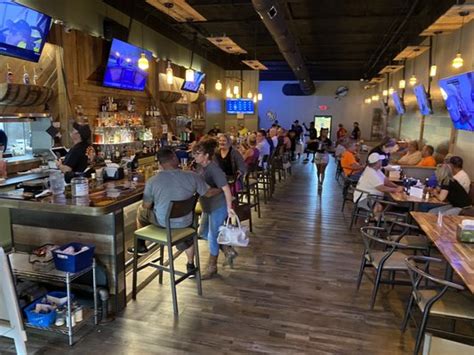 231 Bar And Grill Updated July 2025 20 Photos 1823 Morgantown Rd
