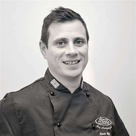 Rees Smith Essentialrees Twitter