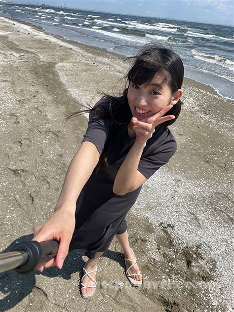 Sun 062 自撮り072露出 街中でスマホ片手に声我慢イキするガチオナ娘 High Quality Jav