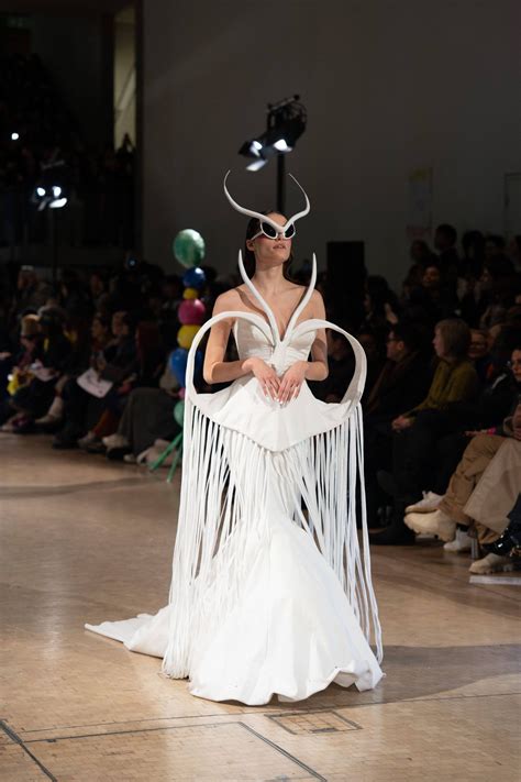 The Csm White Show 2022 Welcome To The Playground 1 Granary