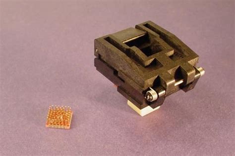 Aprilog TQFP ZIF Sockets To QFP TQFP SMT Component Site Pads