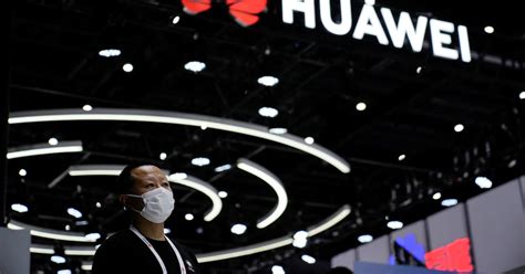 U S Bans New Huawei Zte Equipment Sales Citing National Security