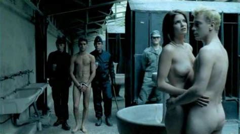 Naked Alice Taglioni in Grande école