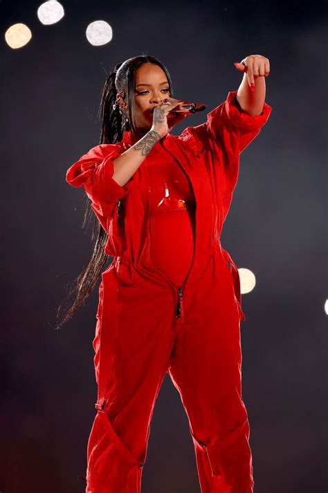 All We Know About Rihannas Second Pregnancy So Far Rihanna Red