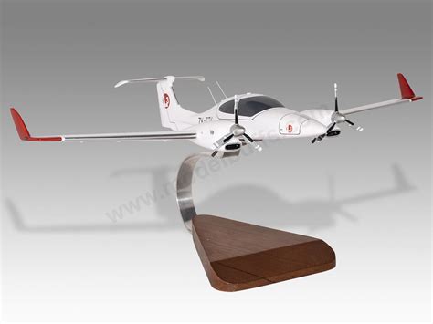 Diamond Da42 L3 Airline Academy Model Modelbuffs